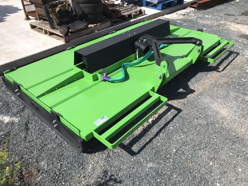 For Sale - New LWC 9ft Topper (Blades) – Gwynedd Farm Machinery Ltd