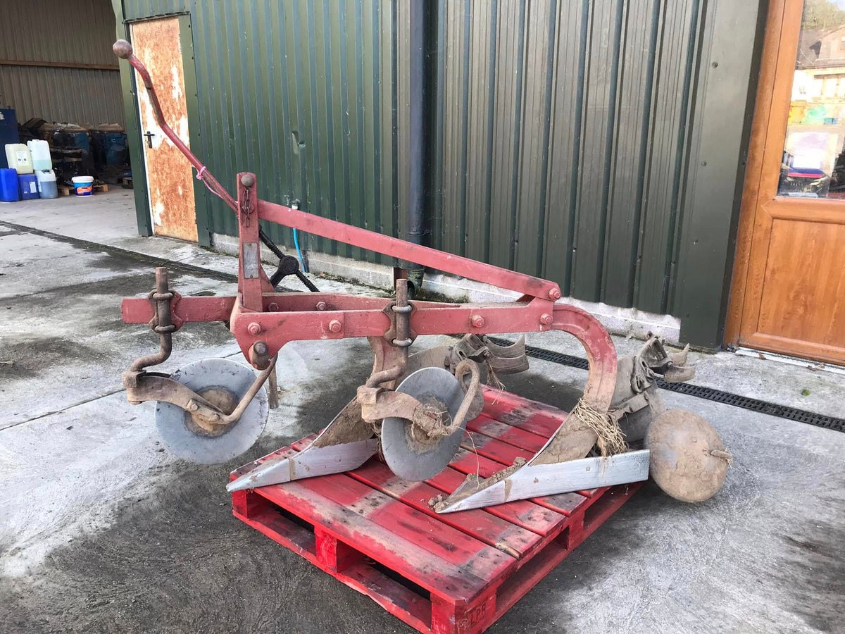 FOR SALE - Massey Ferguson 2 Furrow Plough – Gwynedd Farm Machinery Ltd