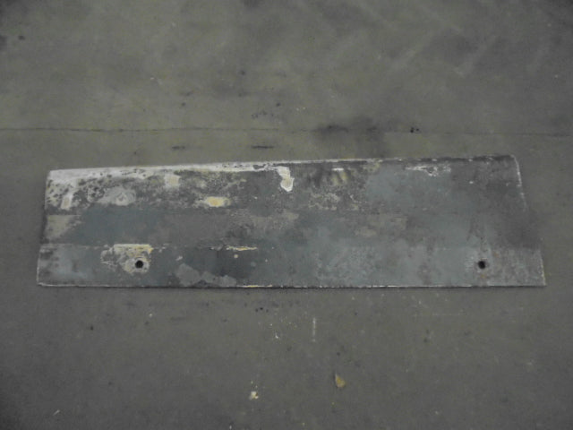 For MASSEY FERGUSON 390 LH BONNET SIDE PANEL – Gwynedd Farm Machinery Ltd