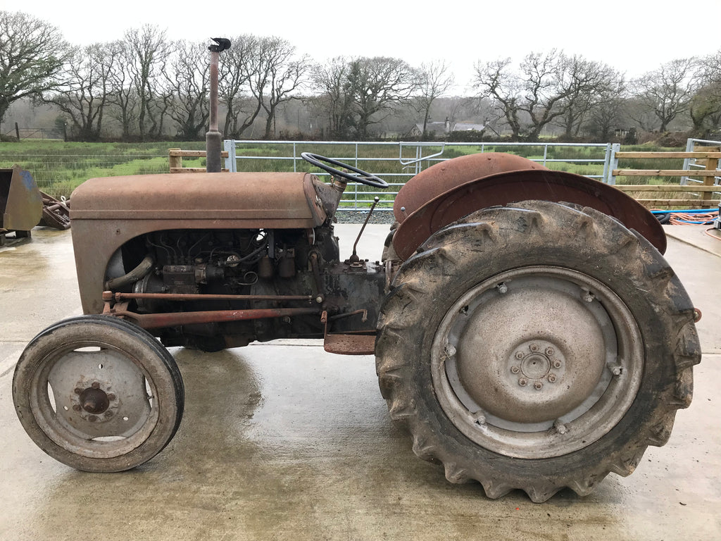 Tractor – Gwynedd Farm Machinery Ltd