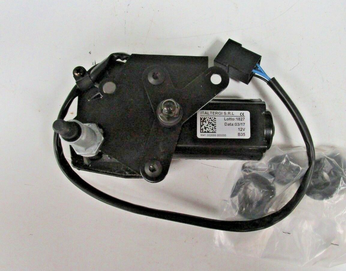 Massey Ferguson WIPER MOTOR FRONT 4200 & 4300 Series, 5400 Series ...