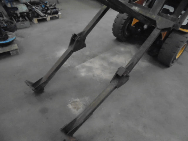 For FORD 3000 FOLD DOWN SAFETY ROLL OVER BAR – Gwynedd Farm Machinery Ltd