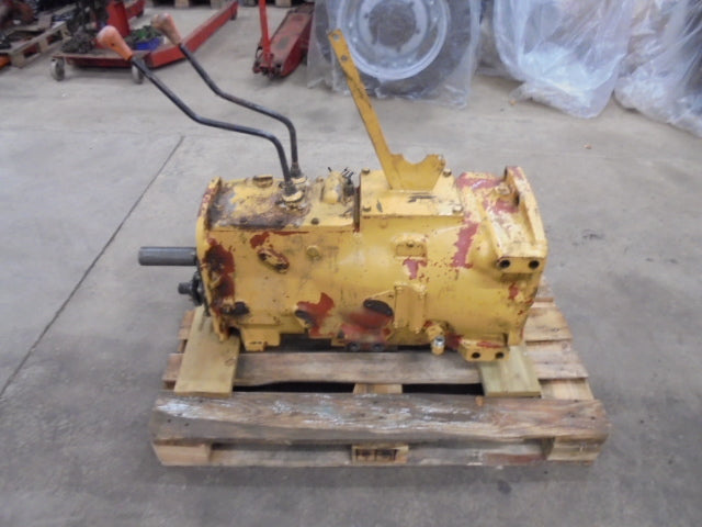 For FORD 545D 550 SHUTTLE GEARBOX -8 SPEED TORQUE CONVERTER – Gwynedd ...