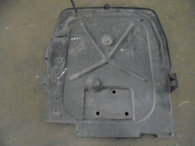For FORD 7840 ENGINE BULKHEAD COVER PLATE – Gwynedd Farm Machinery Ltd
