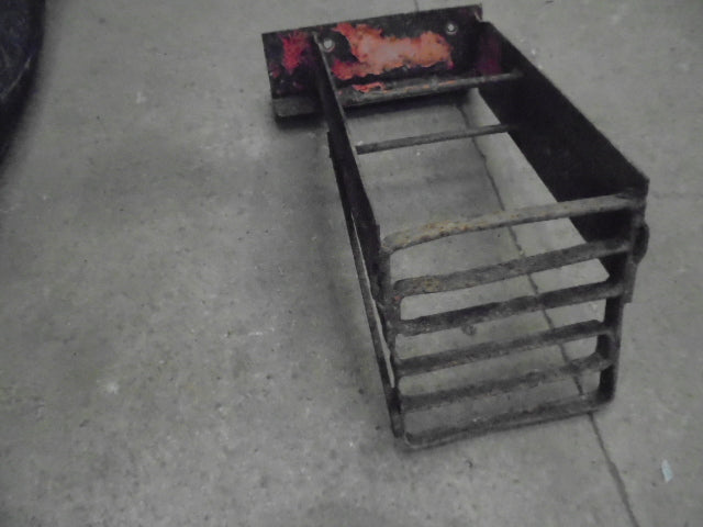 For David Brown 990 995 996 LH CAB FOOT STEP (Q CAB) – Gwynedd Farm ...