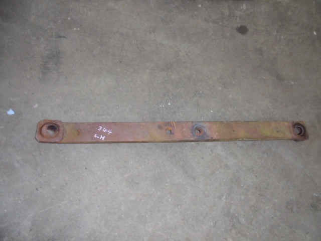 For LEYLAND 344 REAR HYDRAULIC LOWER LINK ARMS PAIR – Gwynedd Farm ...