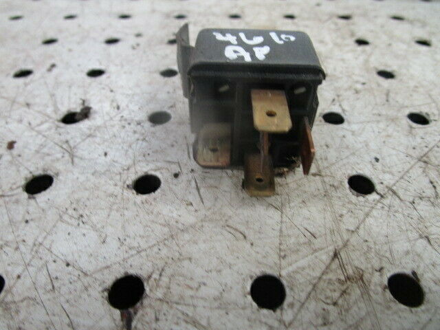 for, Ford 4610 AP Cab Dash Relay in Good Condition – Gwynedd Farm ...