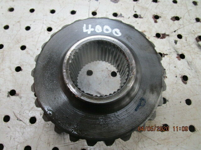 Ford 4000 Pre Force Transmission Handbrake Pinion Drive Gear in Good C ...