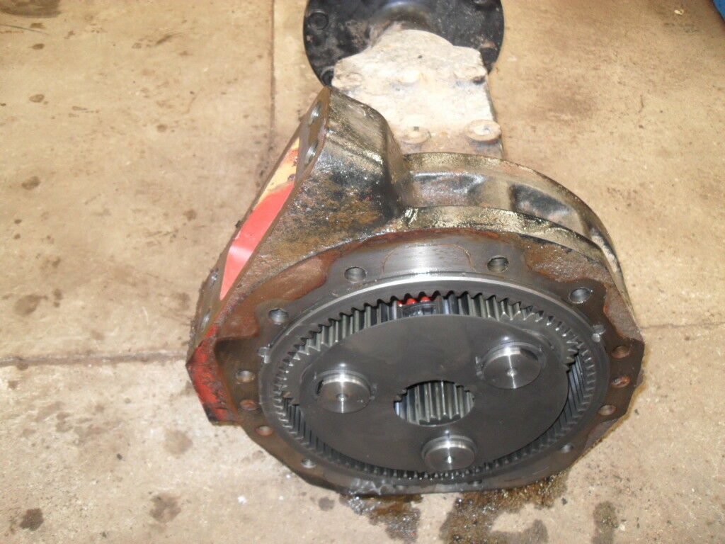Case MX100c RH Rear Axle Trumpet Housing with Halfshaft & Epicyclic Un ...