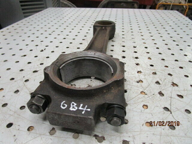 Case/International 684 Engine Con Rod in Good Condition – Gwynedd Farm ...
