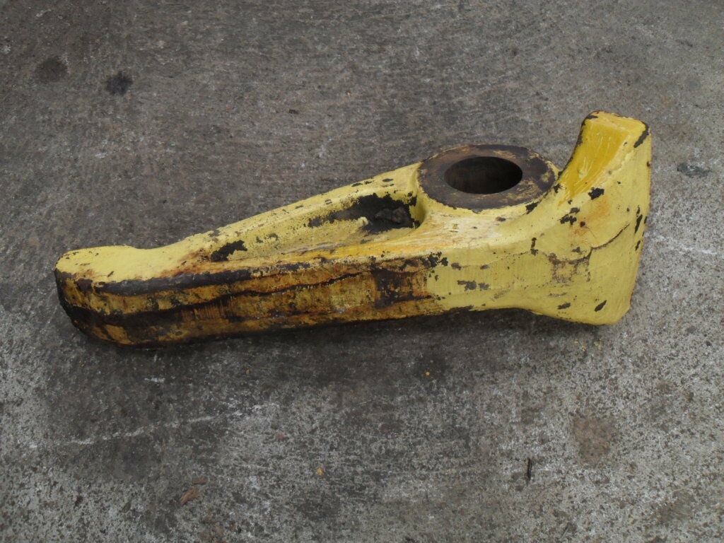 Ford 550 Digger Rear Back Actor Hydro Locking Arm – Gwynedd Farm ...