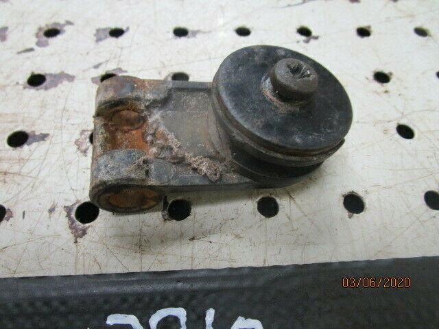 Ford 4610,3910 Rear Window Top Hinge in Good Condition – Gwynedd Farm ...