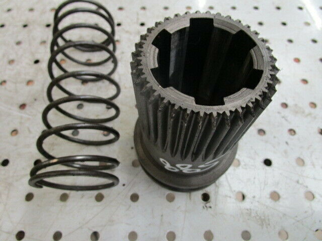David Brown 885 Diff Lock Engaging Gear & Spring in Good Condition ...