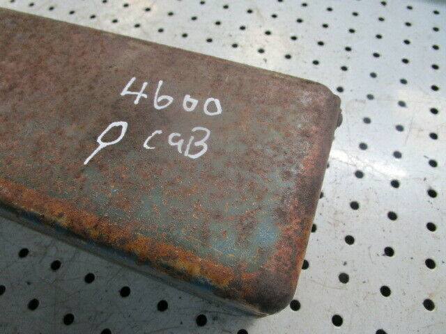 for, Ford 4600 Q Cab Tool Box (original) – Gwynedd Farm Machinery Ltd