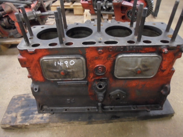 David Brown 1490 Engine Block – Gwynedd Farm Machinery Ltd