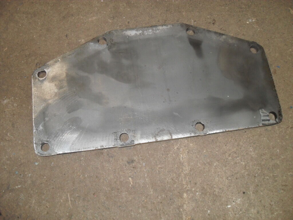 Ford 7610/7810/7910/8210 Rear Axle Cover Plate (Above Drawbar ...