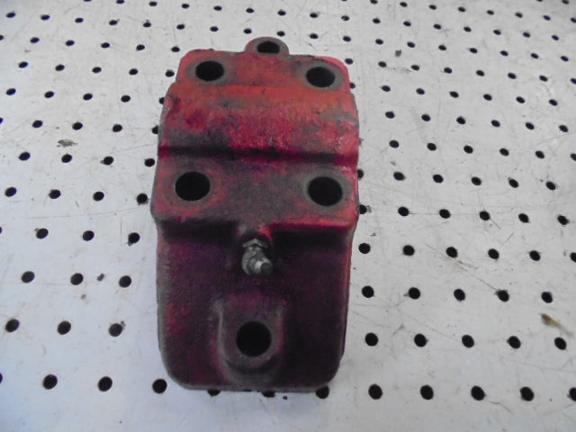 For DAVID BROWN 950 FRONT AXLE BEAM MOUNTING BRACKET & BOLTS – Gwynedd ...