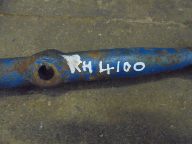 Ford 4100, 3600 Right Hand Front Axle Drag Link – Gwynedd Farm ...