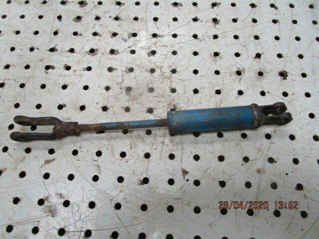 Ford 4600 Diff Lock Return Spring Housing in Good Condition – Gwynedd ...