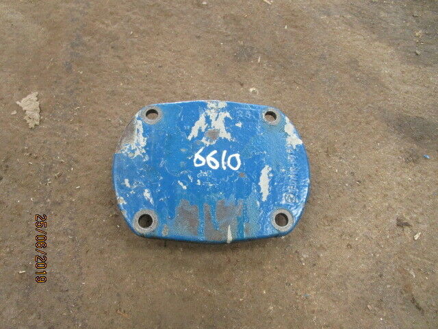 Ford 6610,7610 PTO Shaft End Cap (on rear axle) in Good Condition ...